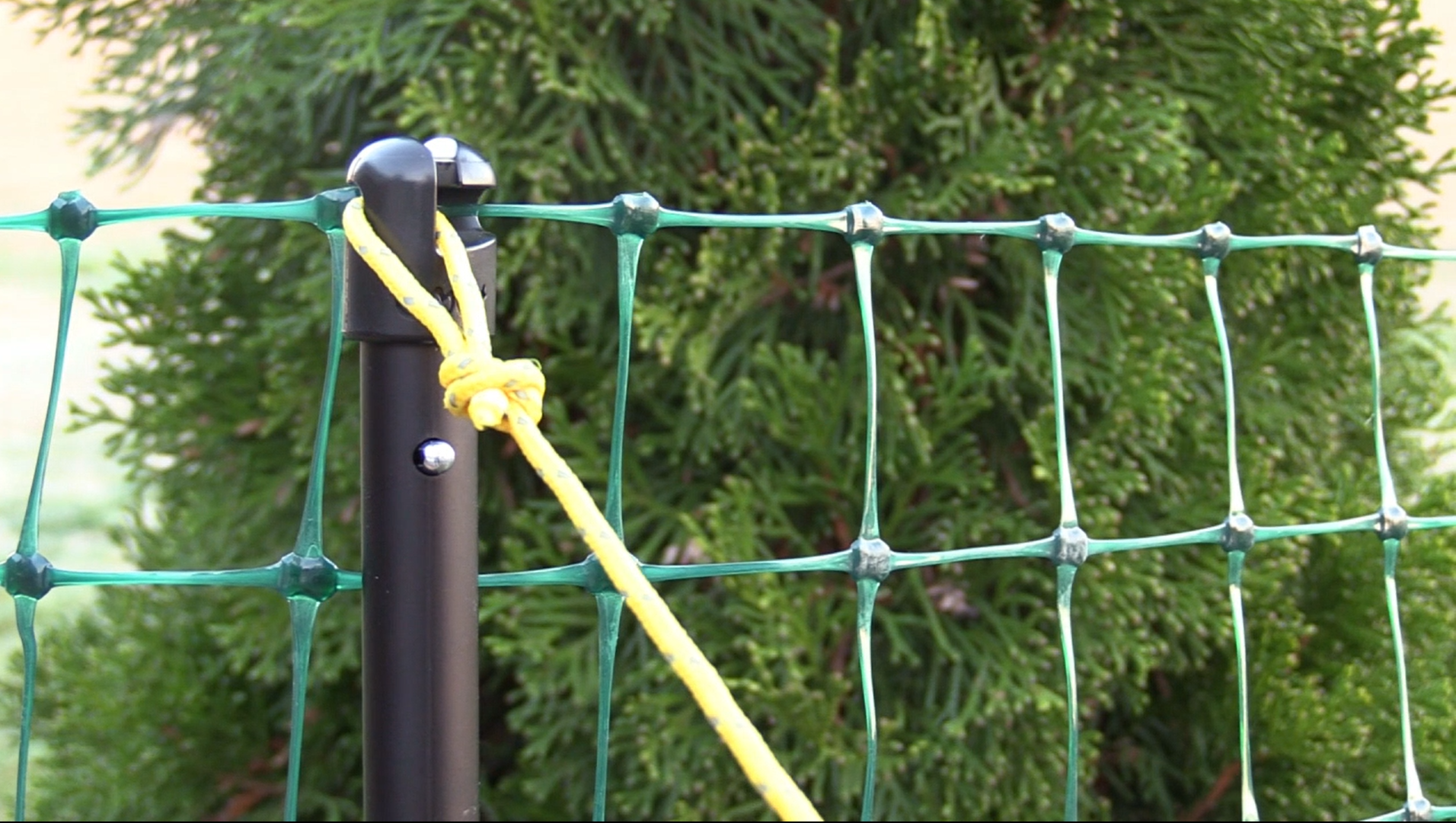 Filet à Poule Omlet | Poulaillers, Grand Enclos, Filet à poules et bien ...